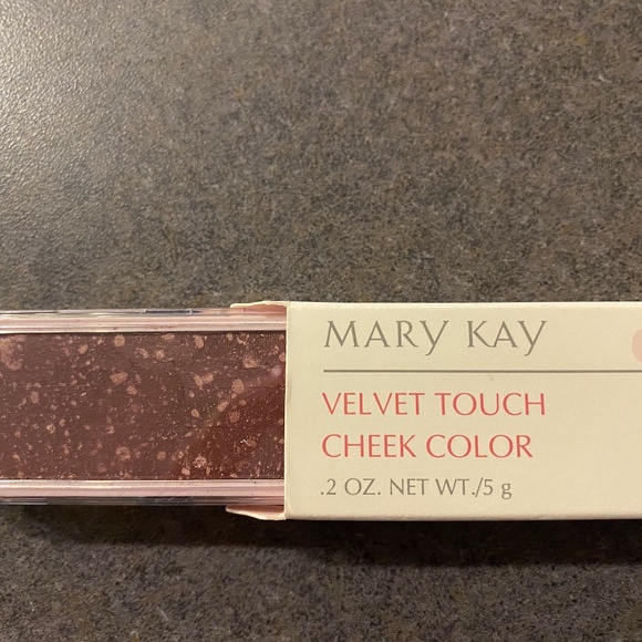 Makeup | Mary Kay Velvet Touch Cheek Color | Poshmark